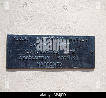 Nothing to see here Stock Photo - Alamy