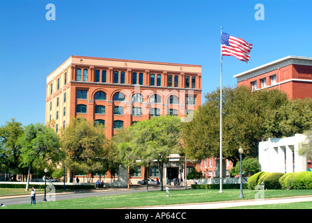 Texas School Book Depository 6th Floor museum tells of Lee Harvey Stock ...