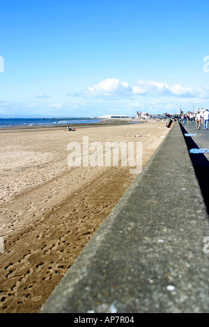Ayr beachfront and sand Stock Photo - Alamy
