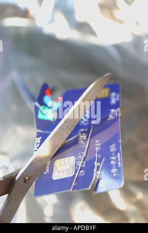 Cutting up a Barclaycard Visa credit card replacement card received ...