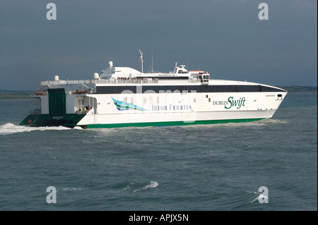 irish ferries ferry port with jonathan swift fast ferry dublin port ...