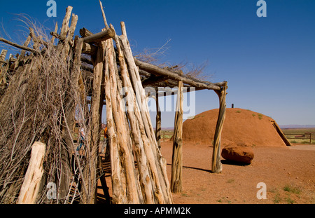 Cherokee Indian ancient homes called hogan homes in Monument Valley ...