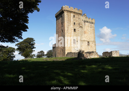 Clackmannan Tower, former ancestral home of Bruce family Stock Photo ...