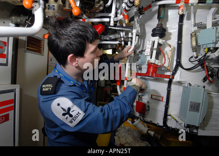 HMS Tireless nuclear submarine (S88) and Commander Edward G Ahlgren ...