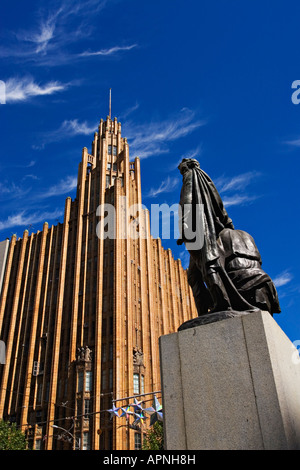 Melbourne Architecture / An Architectural study of the Art Deco styled ...