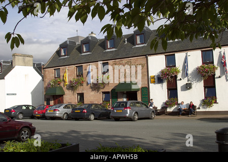 The Square Beauly Stock Photo - Alamy