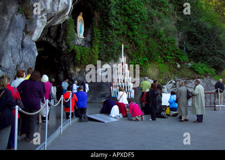 lourdes grotte france pilgrimage catholic belief religion Stock Photo ...