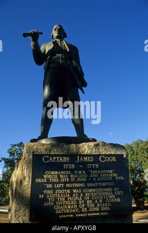 Captain Cook Statue, Cooktown, Queensland, Australia Stock Photo - Alamy