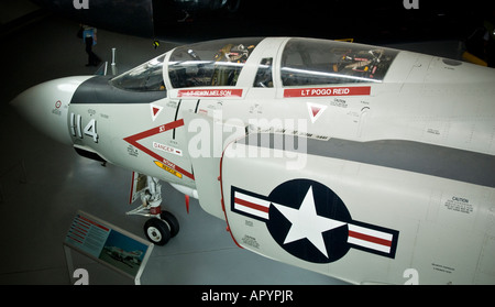 Cockpit of McDonnell Douglas F-4J Phantom II Duxford Aero Museum - part ...
