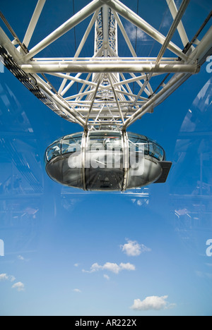 Closeup of the pods on an observation wheel Stock Photo - Alamy