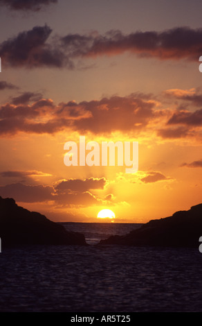 Sunset from Magic Island, Aina Moana State Recreation Area, Ala Moana ...