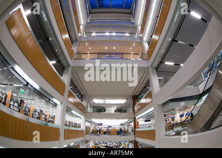 Interior of MLK library in downtown San Jose, largest new library in ...