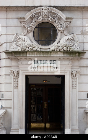 The circle building in London Stock Photo - Alamy