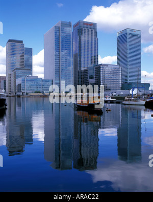 Clifford Chance Building, Canary Wharf, London Borough of Tower Hamlets ...