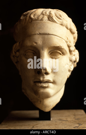 Marble Statue of Ancient Greek Athlete or Pankratiast Wrestler, Agias ...