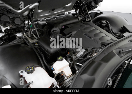 2006 Saturn Sky in Silver - Headlight Stock Photo - Alamy