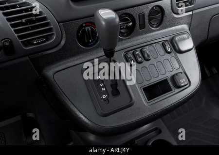 2006 Dodge Sprinter 2500 in Silver - Dashboard, center console, gear ...
