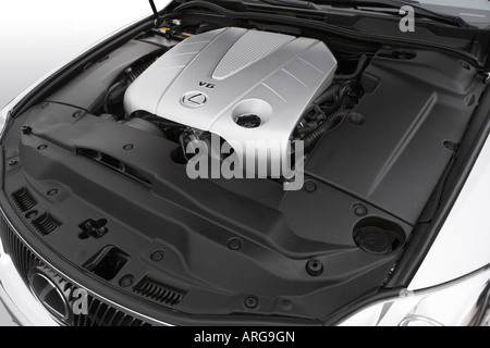 2007 Lexus IS 350 in Gray - Dashboard, center console, gear shifter ...