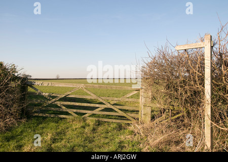 Sign for bridleway over 5 bar gate Stock Photo - Alamy