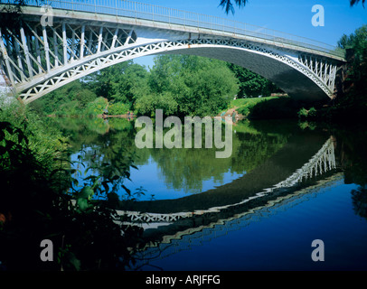Holt Fleet Bridge over the River Severn designed by Thomas Telford ...
