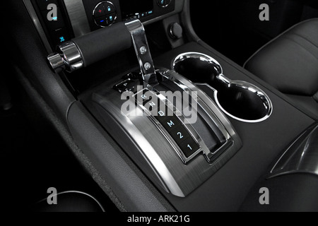 2008 Hummer H2 in Gray - Dashboard, center console, gear shifter view ...