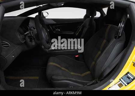 Lamborghini Gallardo Superleggera in front of the Harrods department ...