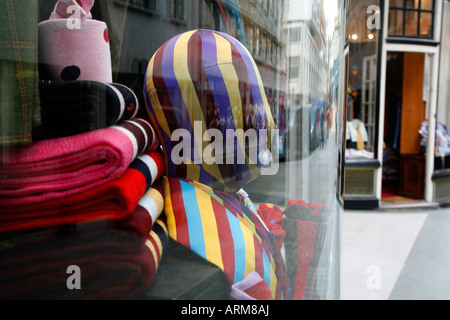 Piccadilly Arcade on Jermyn Street, St James- London Stock Photo - Alamy