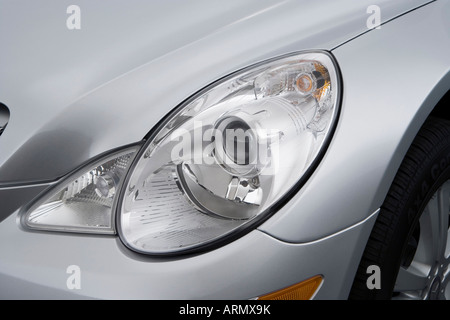 2008 Mercedes-Benz R-Class R350 in Silver - Low/Wide Front Stock Photo ...