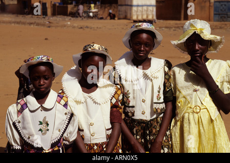 Niger, Niamey, African girls in colorful traditional muslim clothes ...