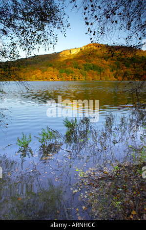 Lake Gormire and Whitestone Cliff in Autumn below Sutton Bank North ...