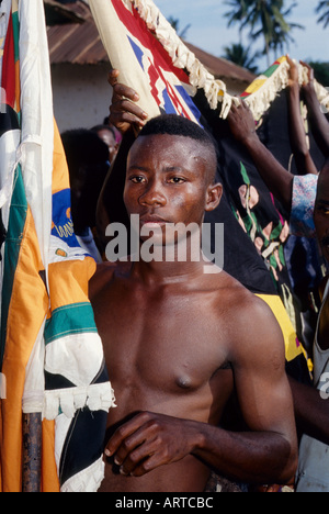 Dancing and marching with the Asafo flags Stock Photo - Alamy