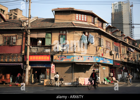 Longtang neighborhood traditional Chinese housing in Shanghai ...