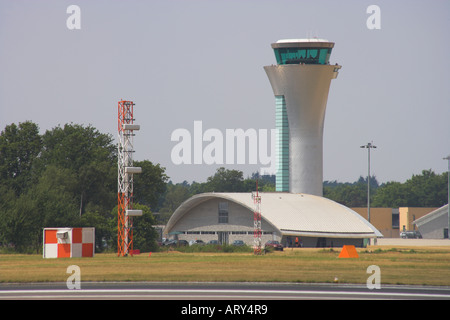 Air traffic control tower at Farnborough airport Stock Photo - Alamy