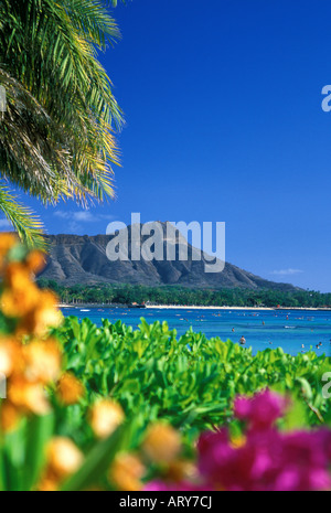 Diamond Head Crater (Leahi) is one of Oahu's most familiar landmarks ...