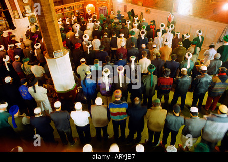 Peckham London Sheikh Nazims Followers In Mosque Praying Stock Photo ...