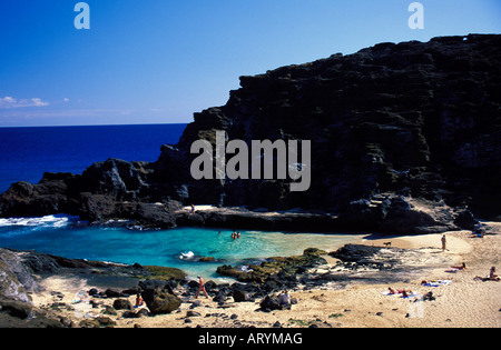 Beautiful halona cove on eastern Oahu, the from here to eternity beach ...