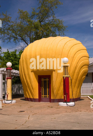 Historic Shell Shaped Shell Service Station in Winston-Salem NC USA ...