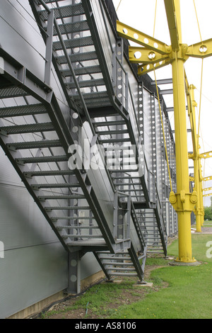Yellow Spectrum Building designed by Sir Norman Foster in Swindon ...