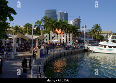 Salsa Dancing, Miami Harbour Stock Photo - Alamy