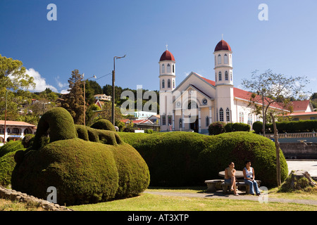 Costa Rica Zarcero Parque Francesco Alvarado park topiary by Evangeliso ...