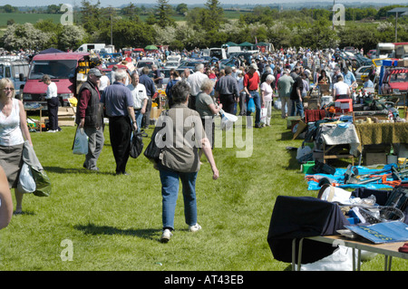 Tetsworth car boot sale Stock Photo - Alamy