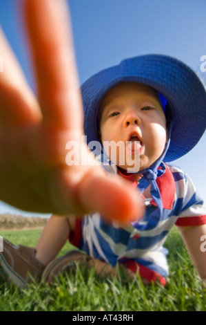 children reaching to the sky Stock Photo - Alamy