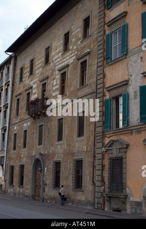Tenement houses in Pisa, Tuscany, Italy Stock Photo - Alamy