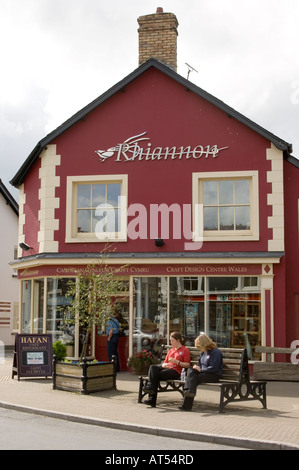 main square Tregaron Ceredigion , with Rhiannon Gold Centre in ...
