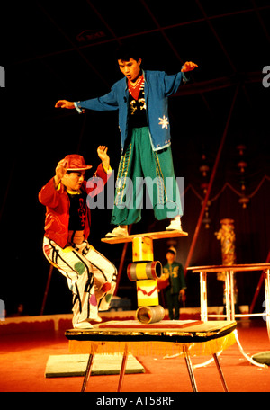 Chinese State Circus Acrobats feats China Stock Photo - Alamy