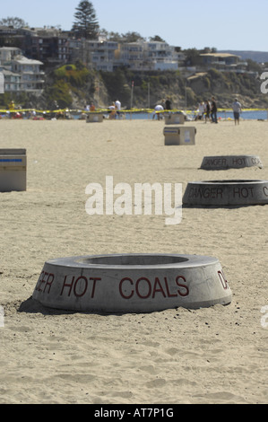 Fire pit in the sand Stock Photo - Alamy