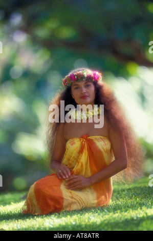Young Hawaiian woman wearing traditional hula attire Stock Photo - Alamy
