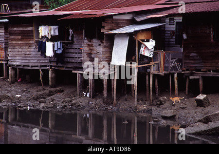 Slums by the river in Malacca in Malaysia Stock Photo - Alamy