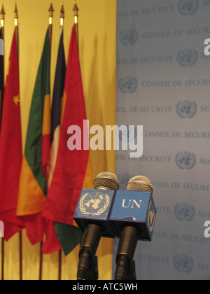 Press section with flags and microphone in the United Nations ...