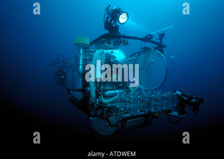 Johnson Sea Link submarine Caribbean Atlantic Ocean Stock Photo - Alamy